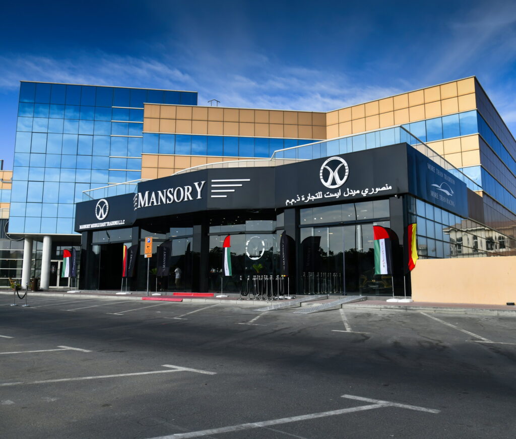 Mansory, tre suv di lusso per omaggiare gli Emirati Arabi - Robb Report ...