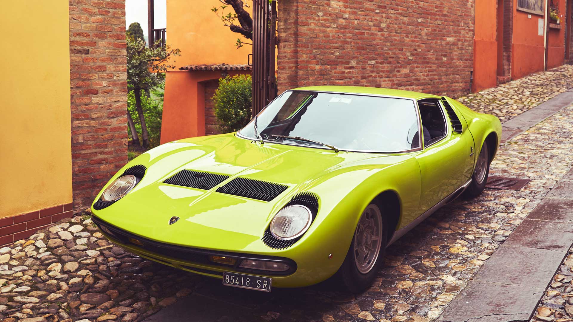 V12 e Lamborghini Miura, storia di successo | Robb Report Italia