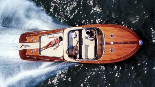 Riva Aquarama, il runabout più bello di sempre | Robb Report Italia