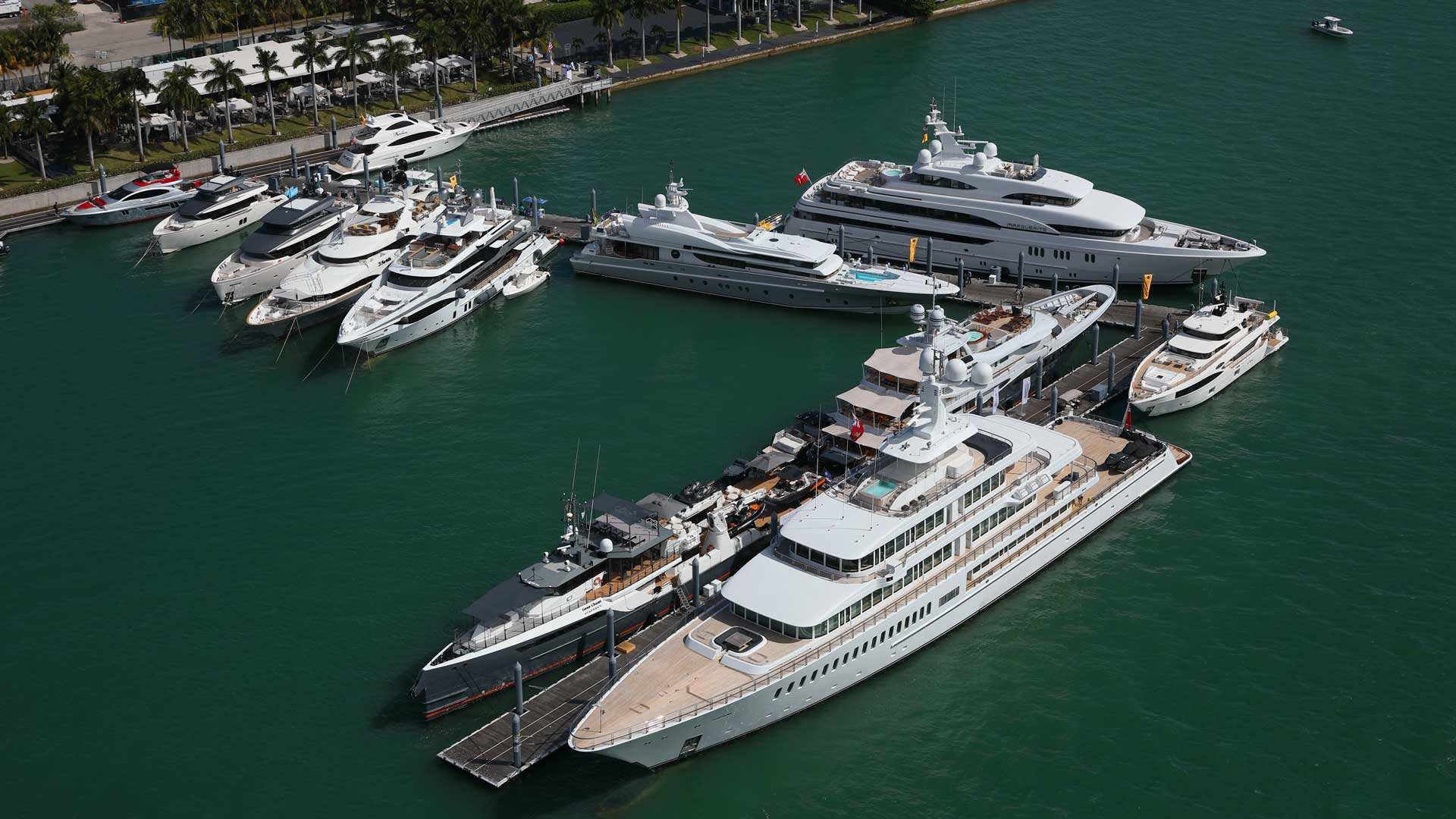 9 yacht imperdibili al Miami International Boat Show | Robb Report