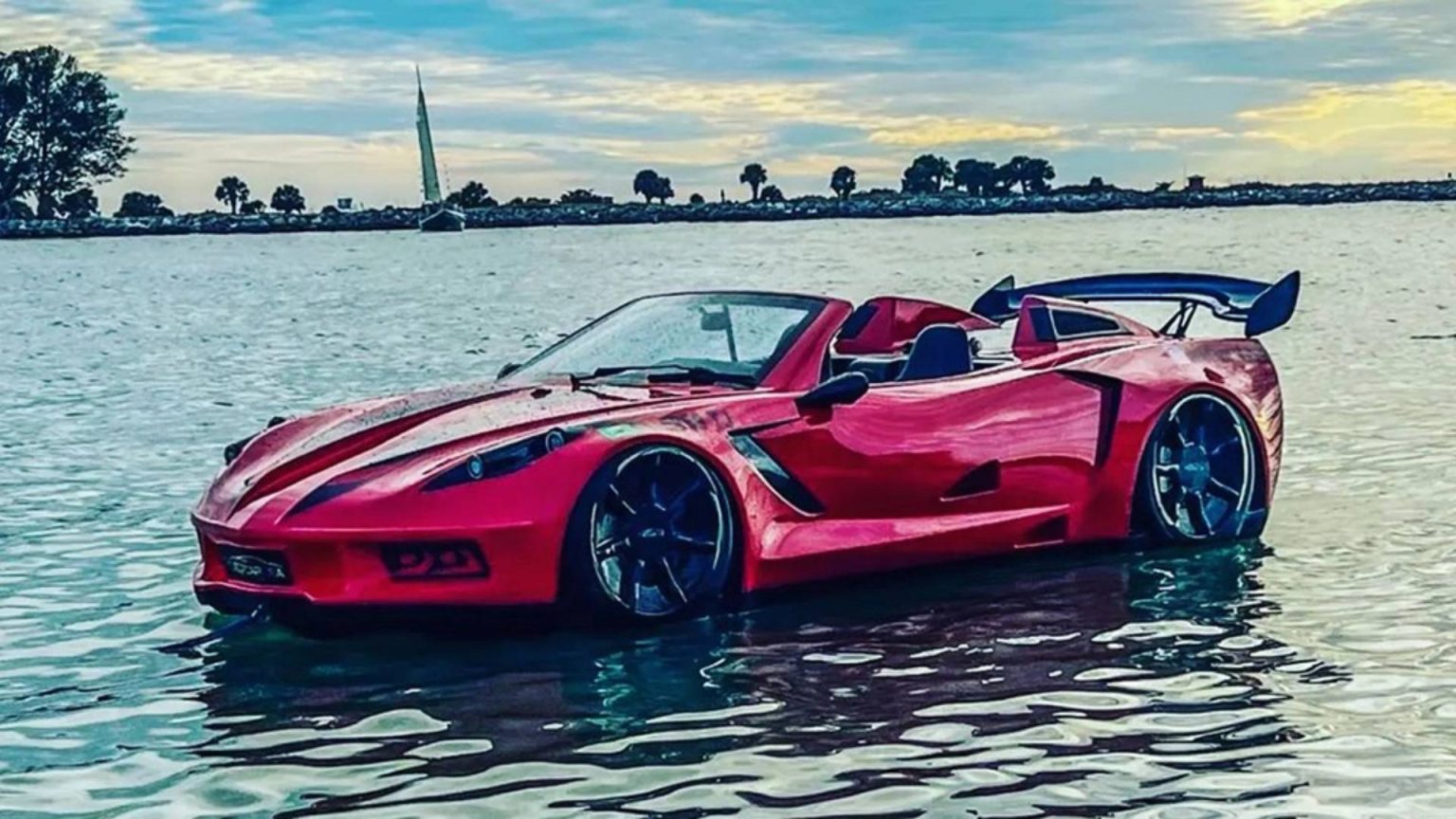Corvette c8 jet ski, dall'asfalto all'acqua | Robb Report Italia