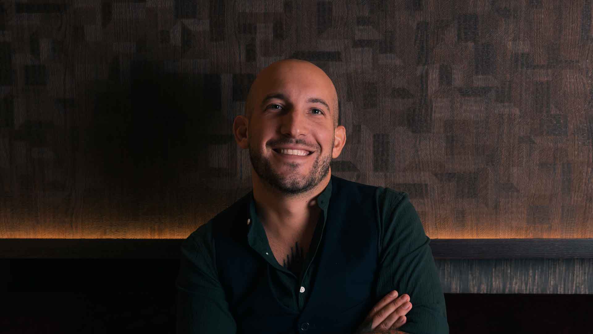 Marco Dongi e una "Piña" a Bangkok | Robb Report Italia