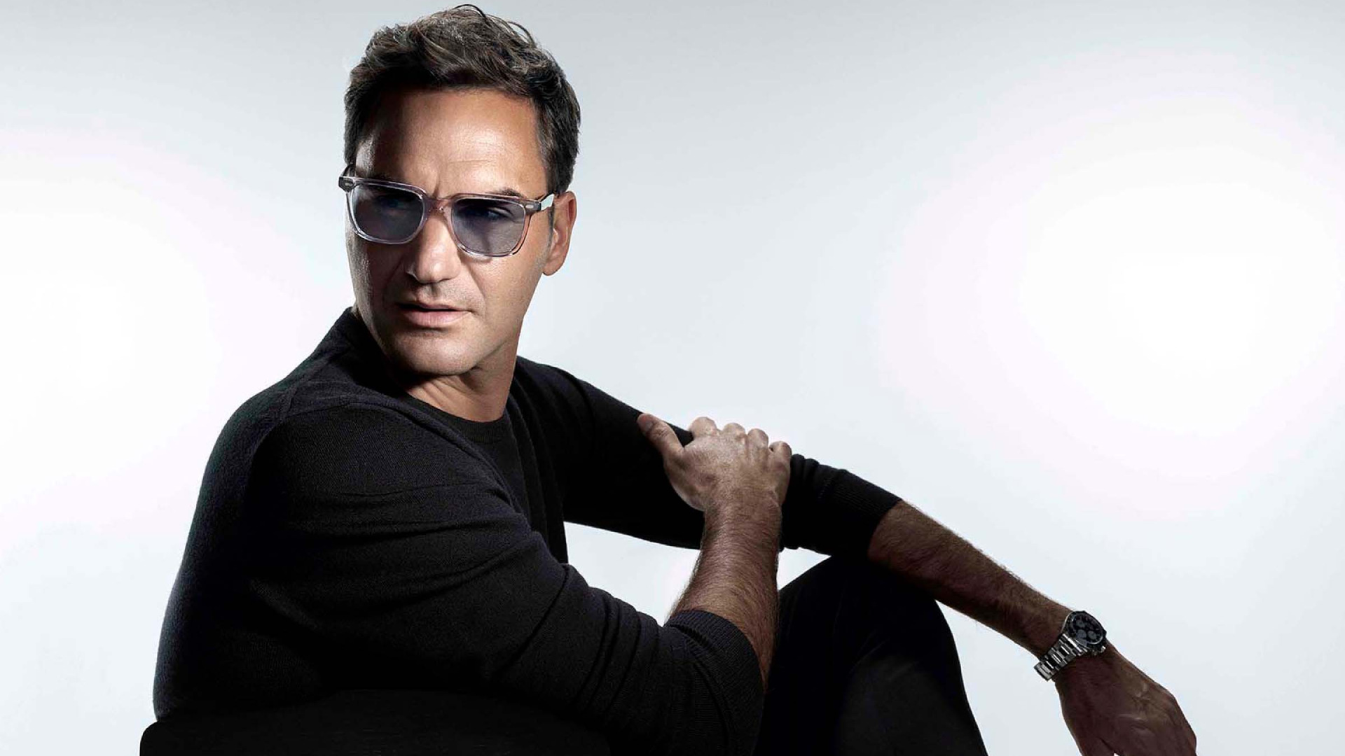 Occhiali da sole Roger Federer e Oliver Peoples | Robb Report