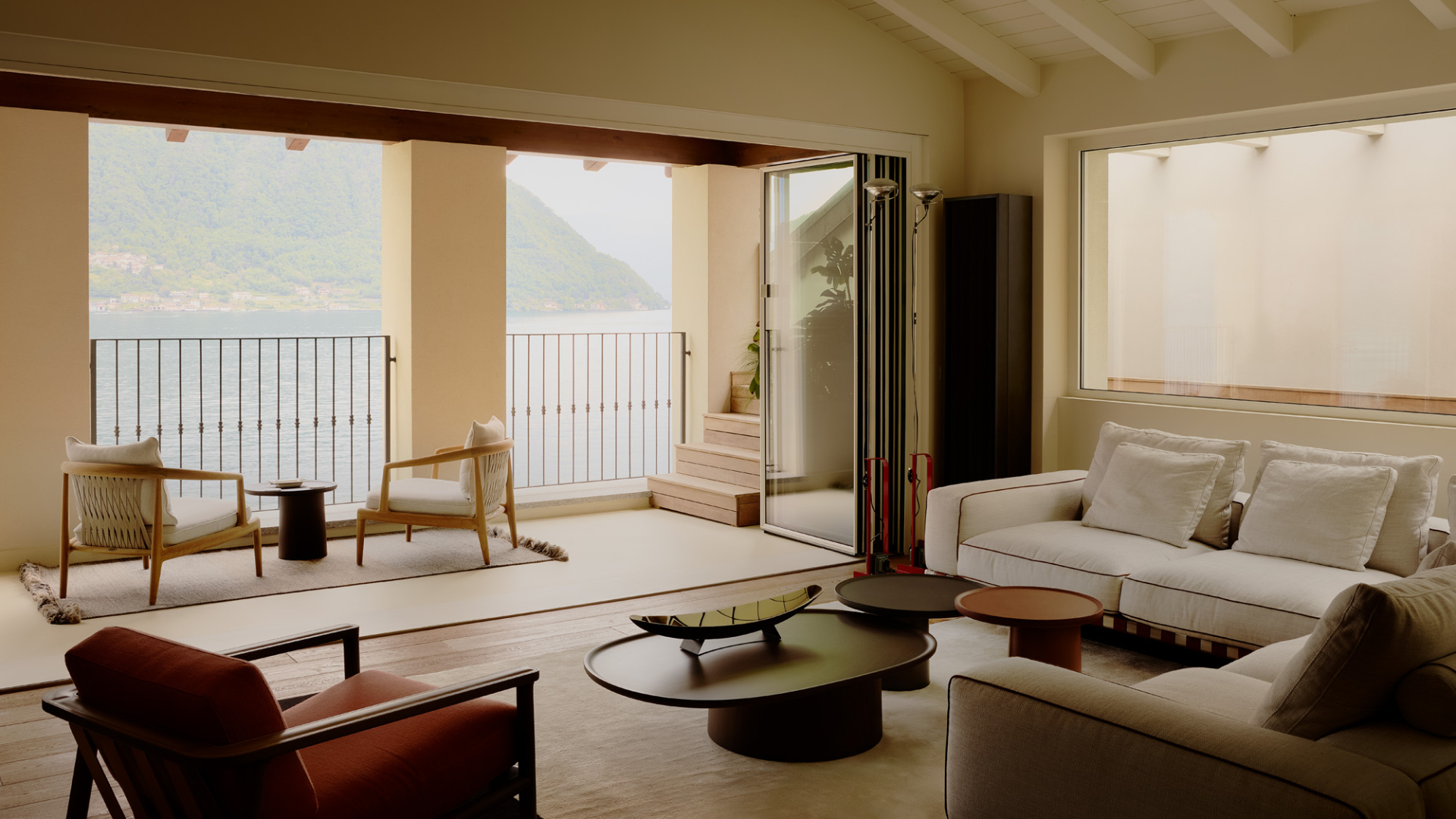 Pierattelli firma questa residenza sul lago di Como | Robb Report